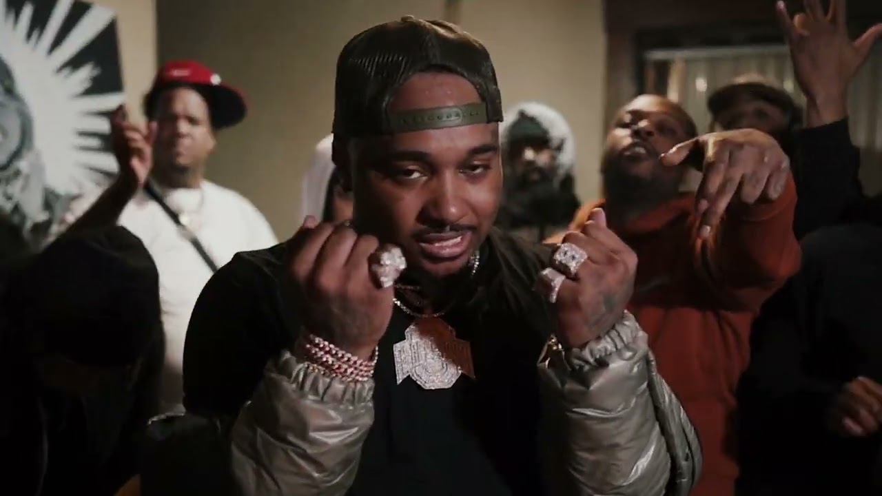 A new video for "FRONT DOOR" is released by Doe Boy. - Musichypebeast