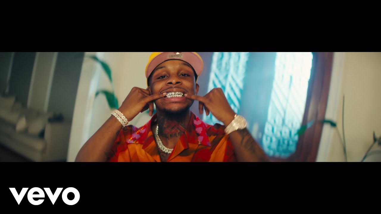 The latest Toosii visual details being "Lonely" - Musichypebeast